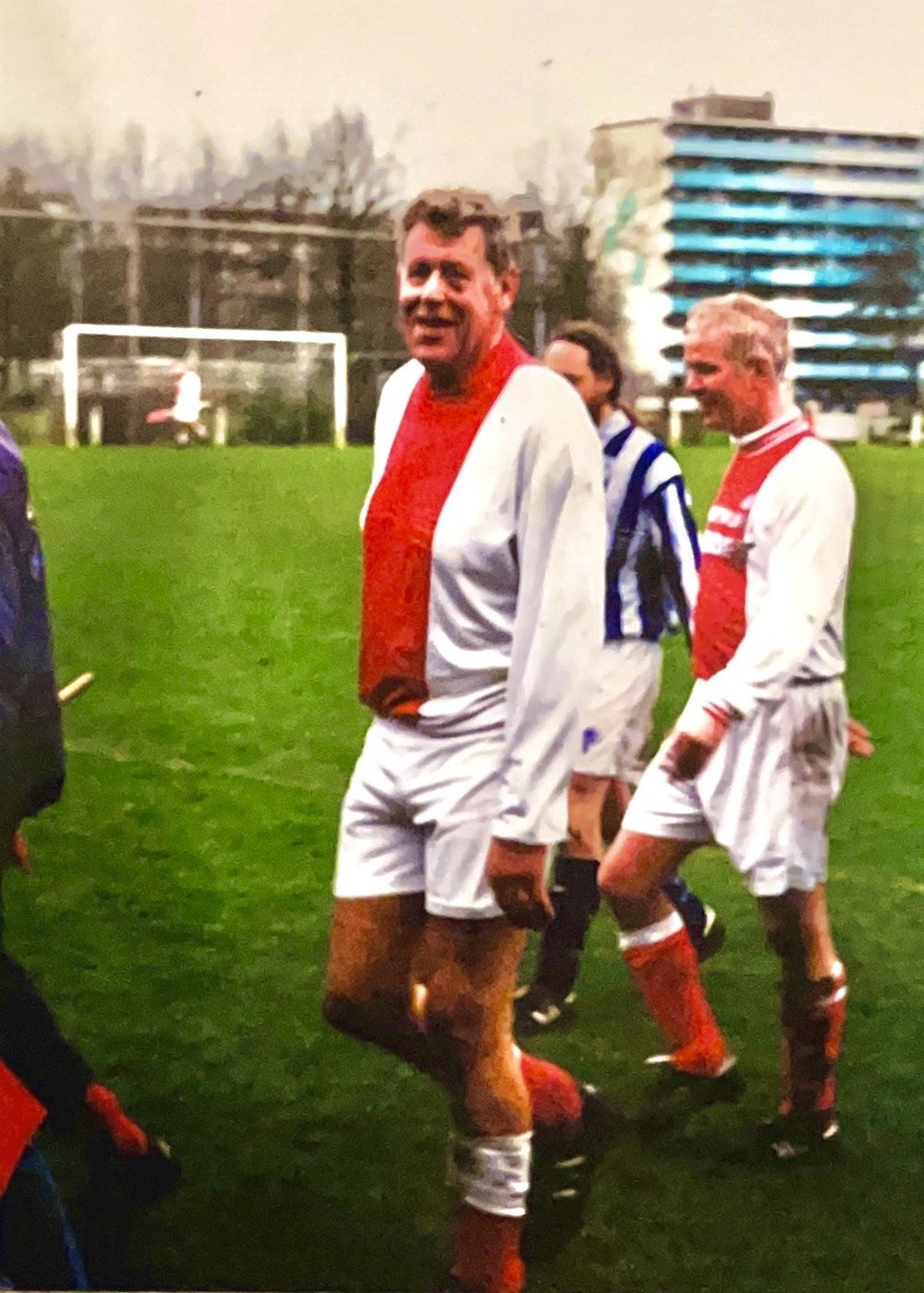 In Memoriam Cees van Nigtevecht - FC Weesp | dóór FC Weespers, vóór FC ...