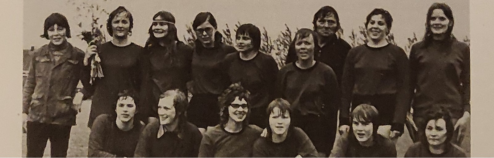 Waar een klein dorp groot in kan zijn: Damesvoetbal bij Z.B.V.H. in de ...