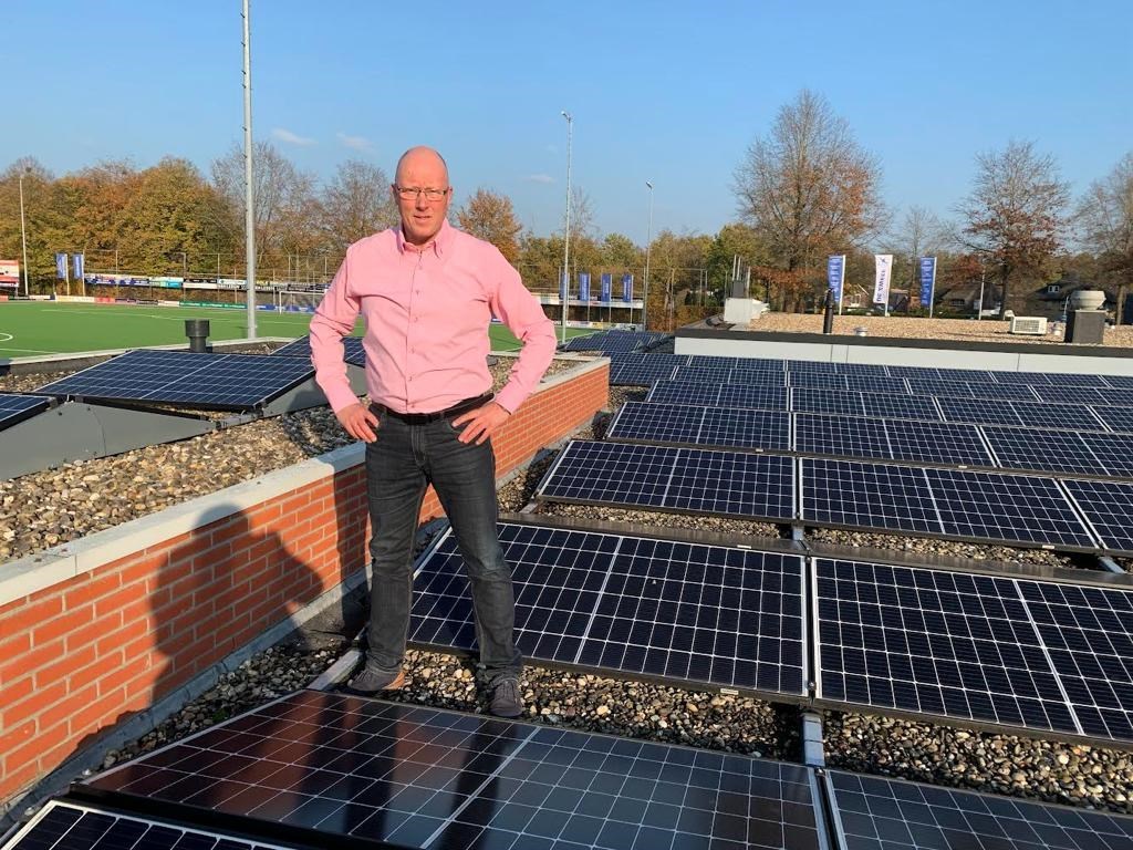 Helmut van Rhee stopt als bestuurslid - RKSV De Zweef