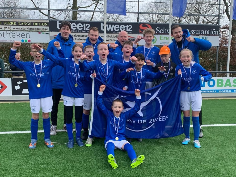 De Zweef JO12-1 kampioen! - RKSV De Zweef
