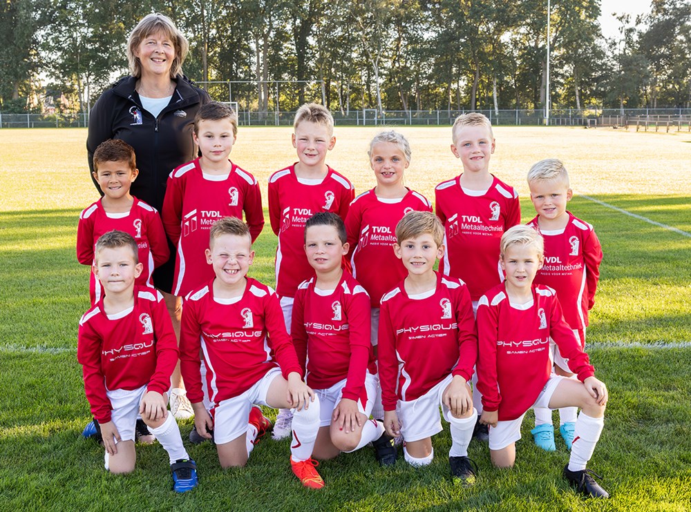 JO8-1 JM - v.v. Advendo '57