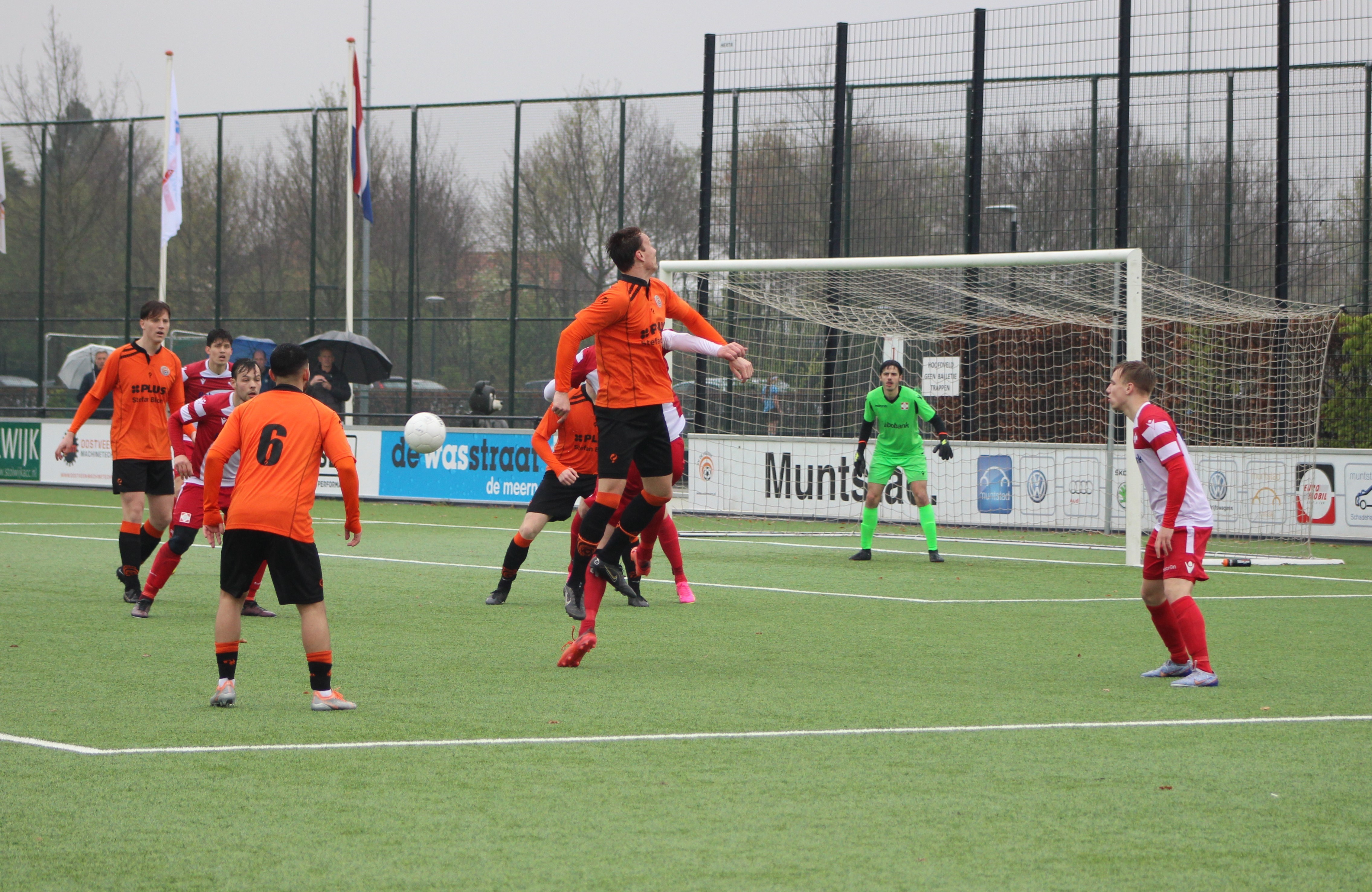 De Meern verliest belangrijk thuisduel van FC De Bilt (1-2)