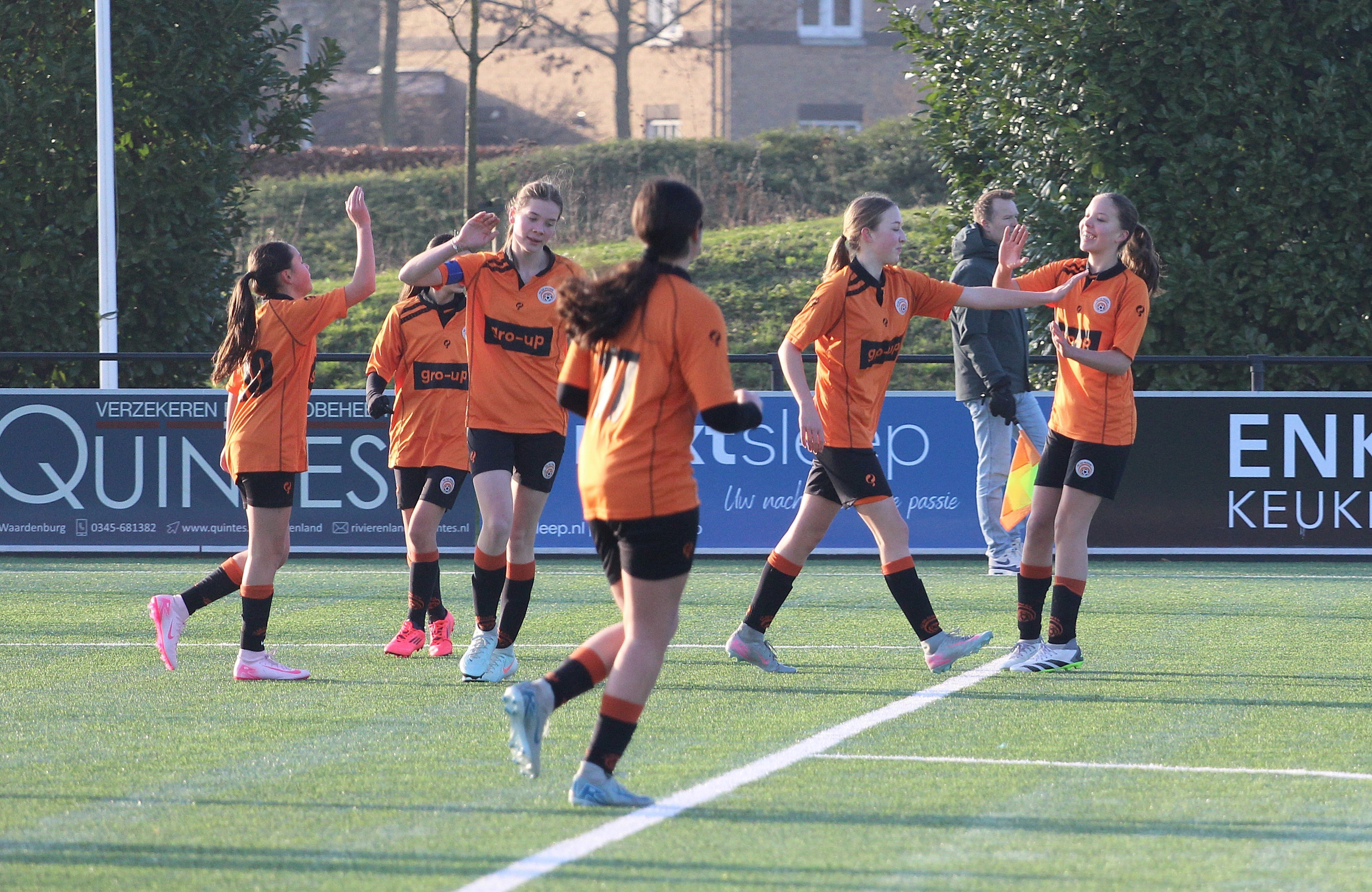 De Meern MO15-1 overtuigend langs DVSU MO15-1