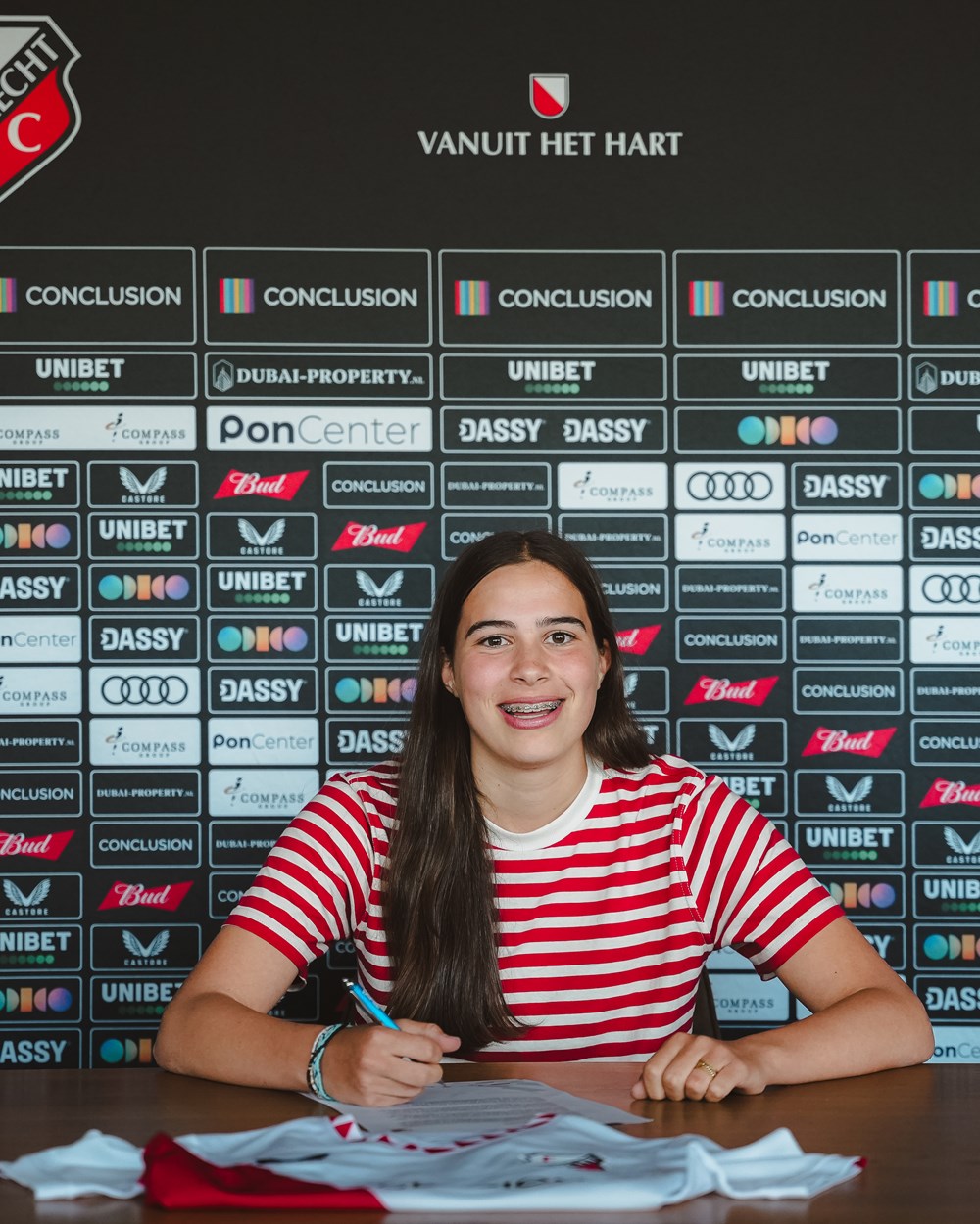 Manouk Visser zet de stap naar FC Utrecht